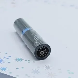 NYX | Makeup | Nyx Cosmetics Blue Velvet Macaron Lippie | Poshmark